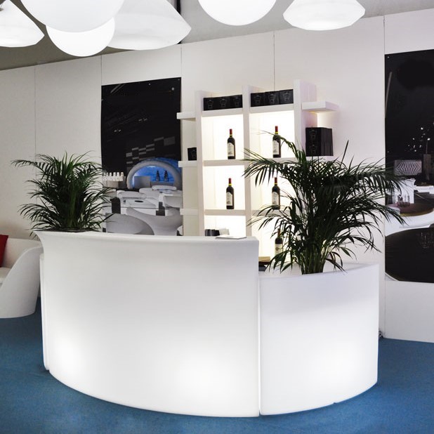 Ice Bar counter by Slide Design a noleggio – Smacrent